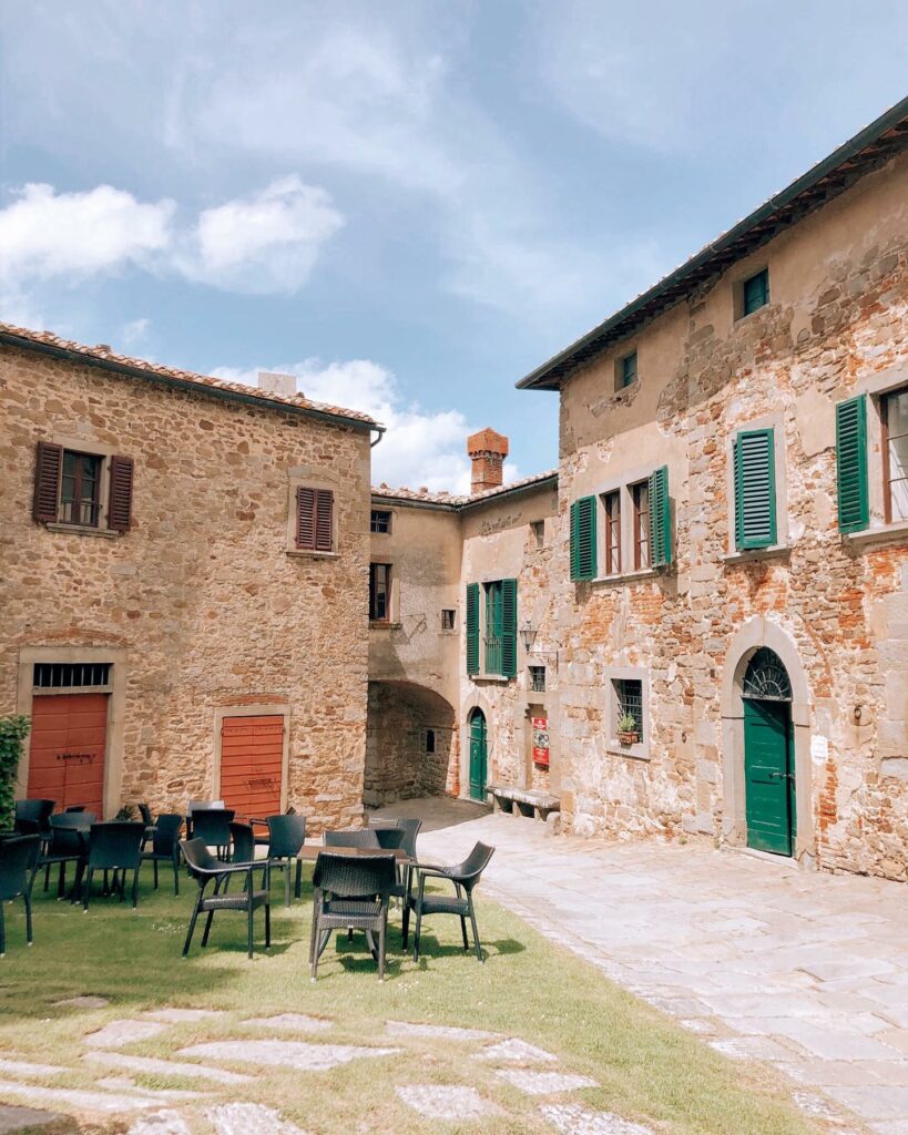 Cosa vedere in Valdichiana: il Castello di Gargonza | Castelli in Toscana