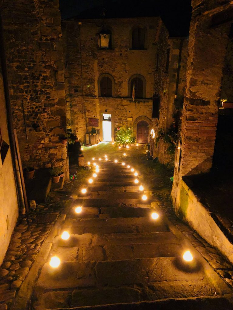Anghiari si accende | Borghi Toscana