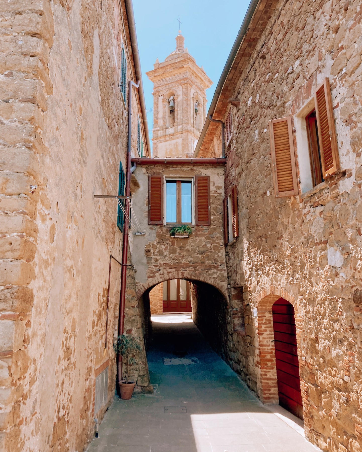 Castelmuzio, cosa vedere nel borgo salotto della Toscana | Borghi Toscana