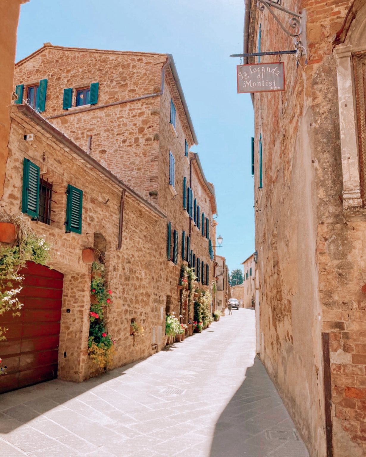 Montisi, cosa vedere e cosa fare in questo bel borgo tra Crete Senesi e ...