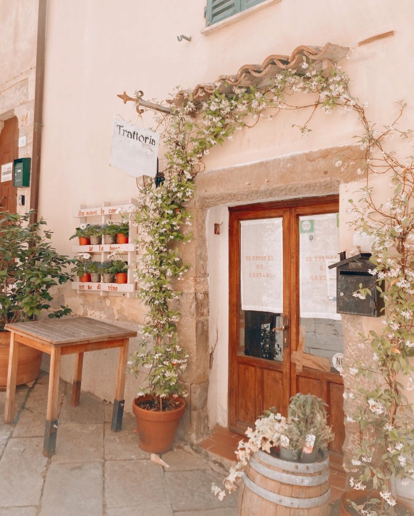 Pereta, cosa vedere in questo splendido borgo medievale in Maremma ...