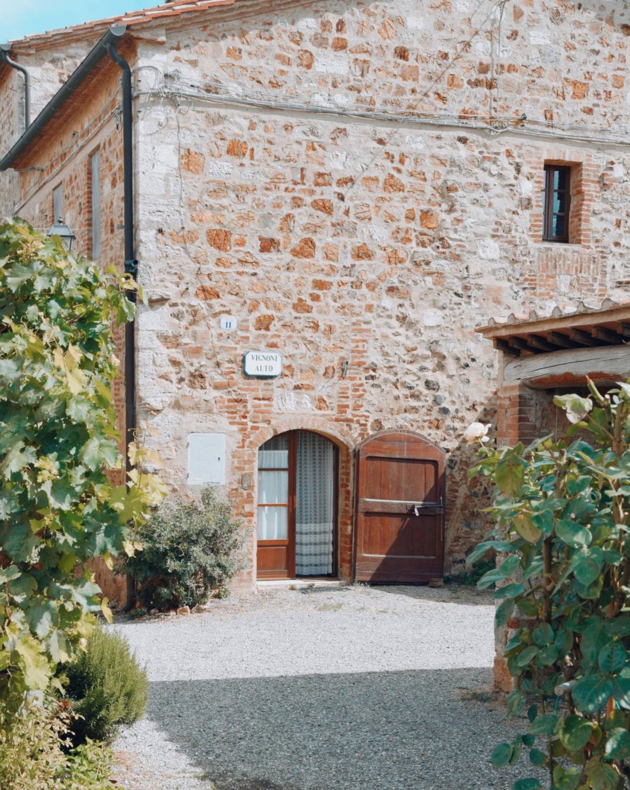 Vignoni Alto, cosa vedere e cosa fare in questo borgo poco conosciuto ...
