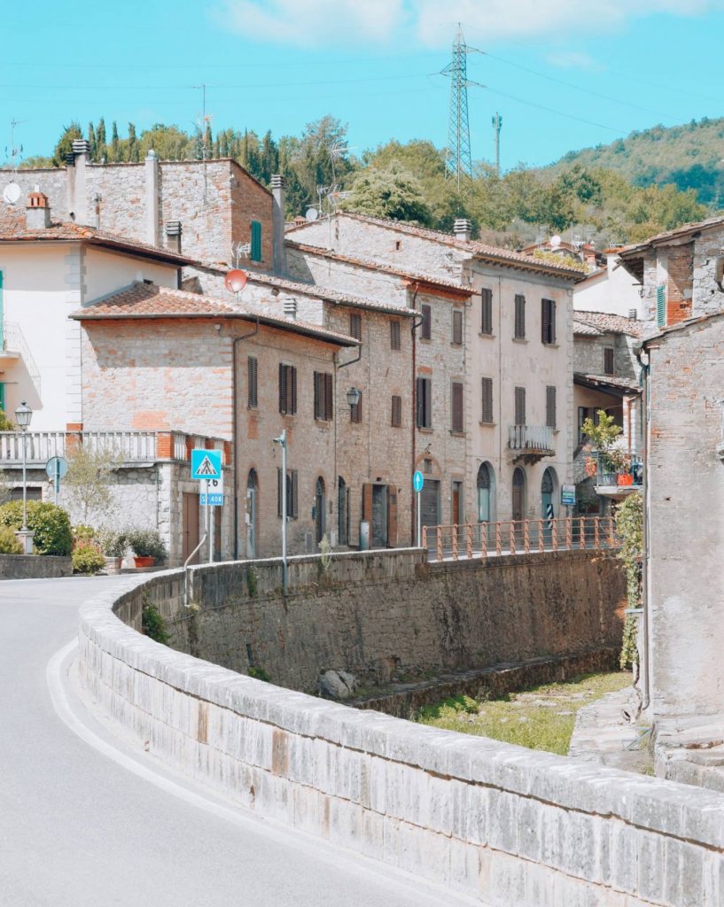 Gaiole in Chianti: cosa vedere e cosa fare in questo borgo nel Chianti ...