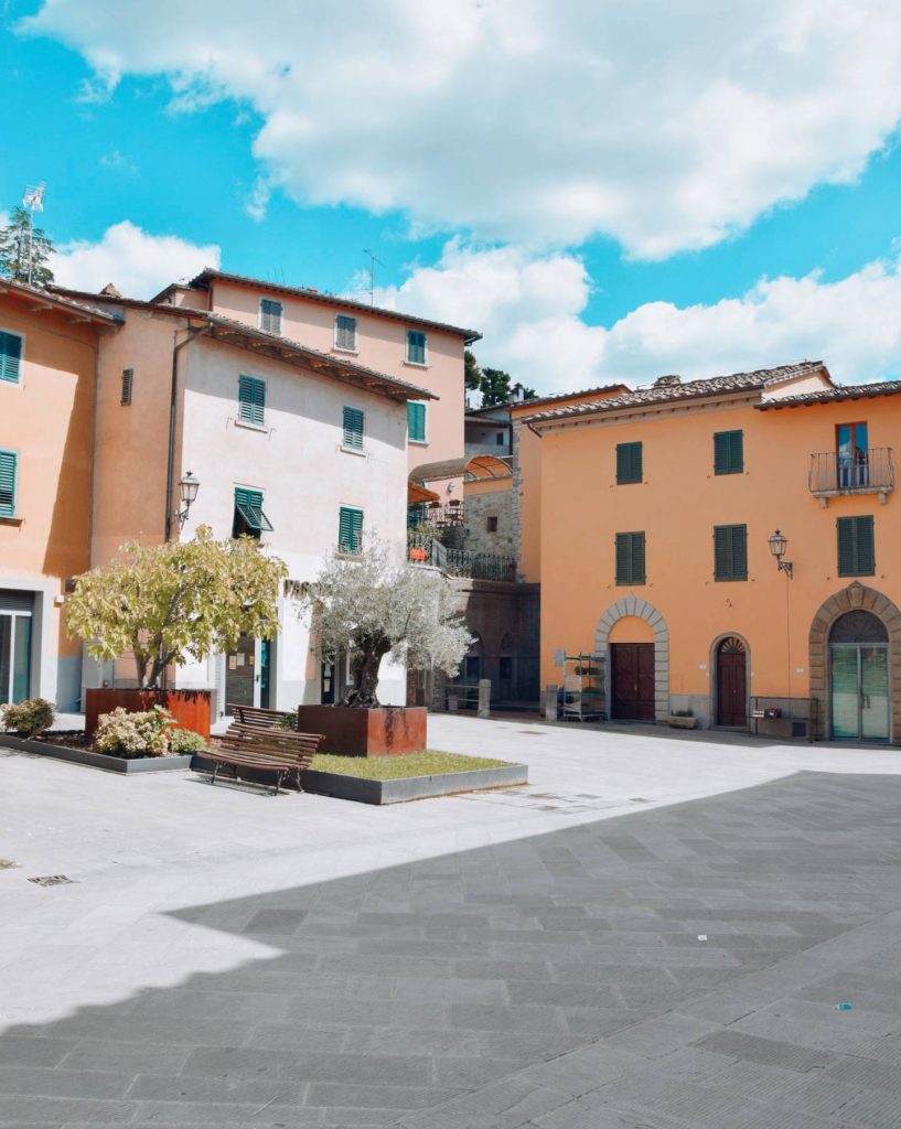 Gaiole in Chianti: cosa vedere e cosa fare in questo borgo nel Chianti ...