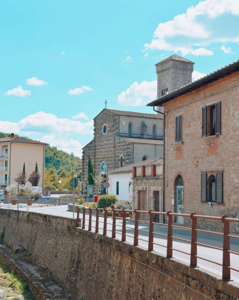 Gaiole in Chianti: cosa vedere e cosa fare in questo borgo nel Chianti ...