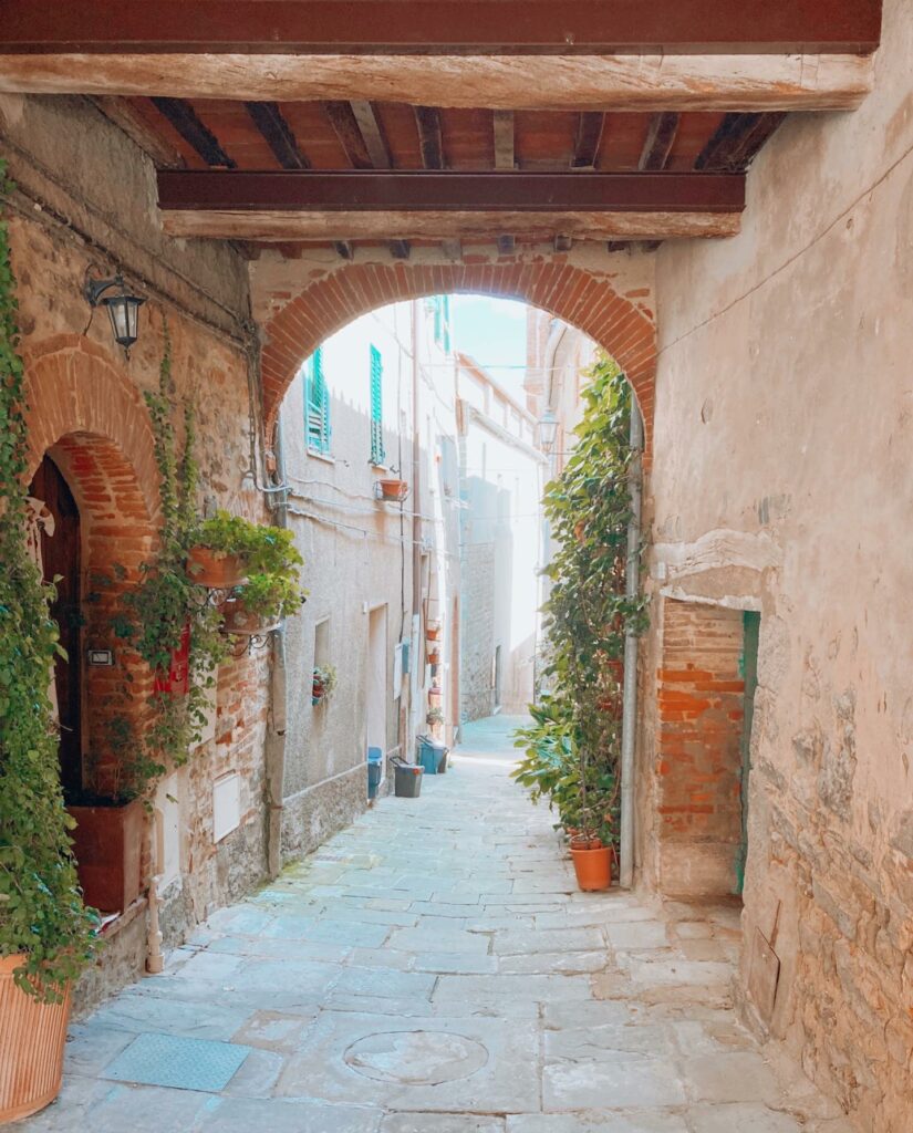 Scrofiano, cosa vedere in questo piccolo borgo nella Valdichiana Senese ...