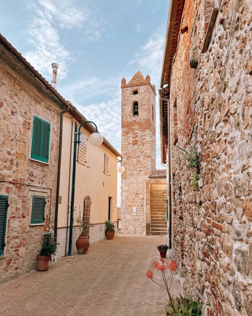 Montepescali: cosa vedere e cosa fare in questo borgo in Maremma ...
